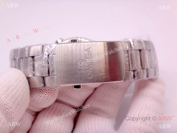 Swiss 9300 Movement Omega Seamaster chronograph replica Planet Ocean ...